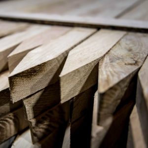 Oak and Steel Fence Posts | Colonial Construction Materials